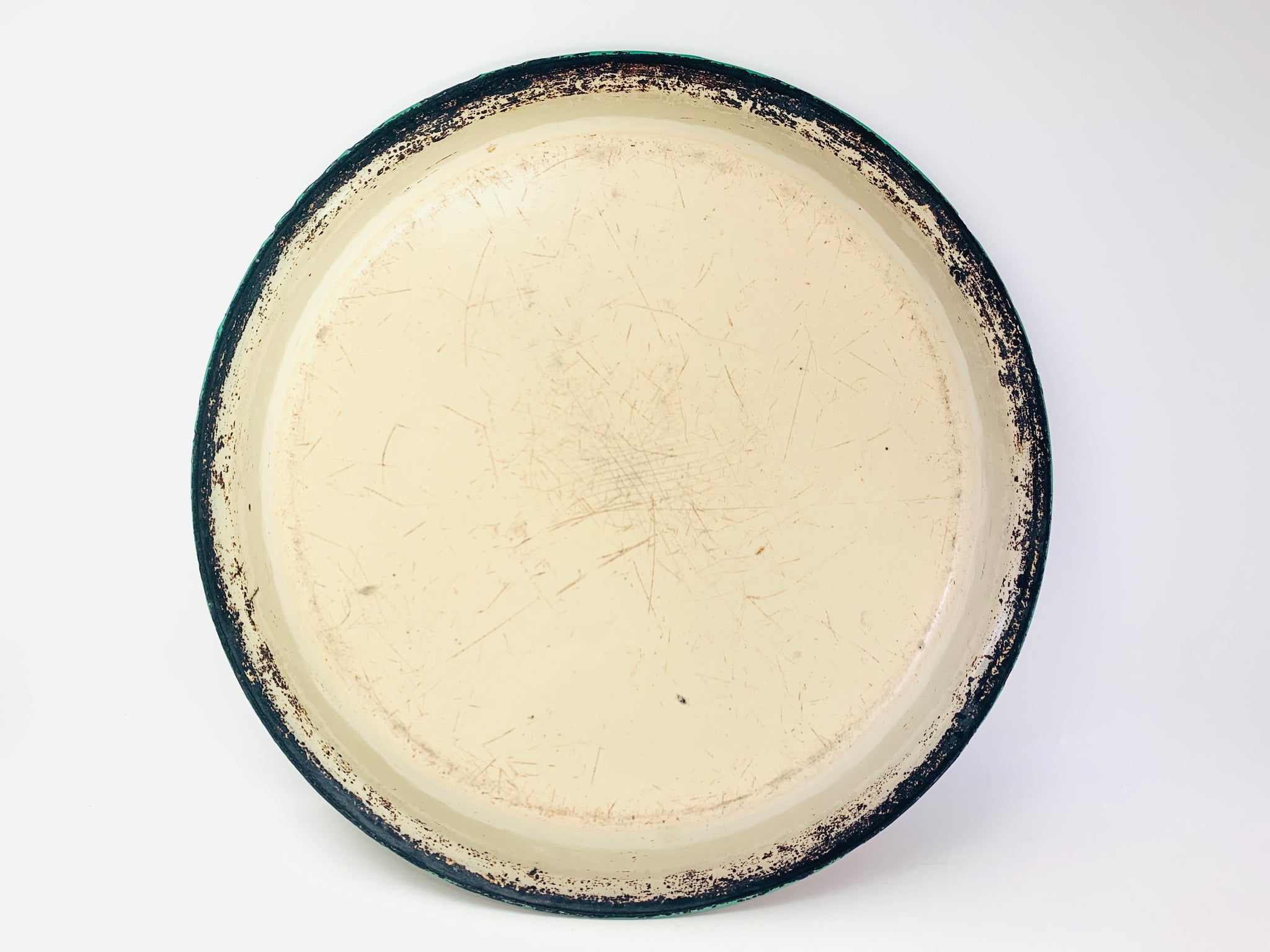 Vintage Enamelware Pie Pan Vintage Enamelware Pie Pan